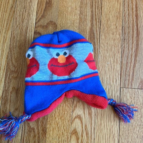 Sesame Street | Accessories | Elmo Hat | Poshmark